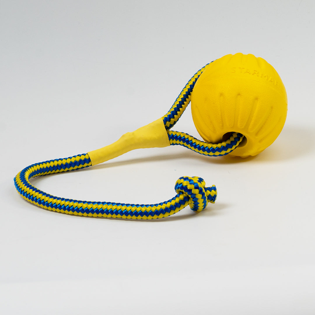 Bälle mit Wurfschnur